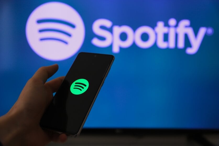 Spotify patent reveals AI song mashup tech for users - TGM Business